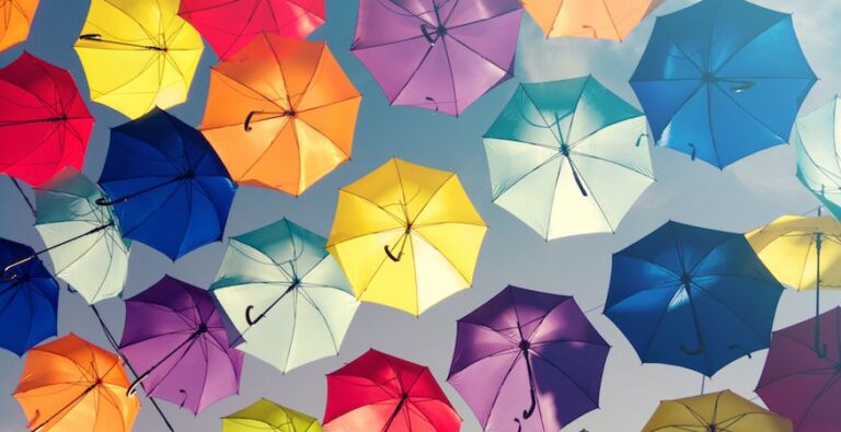 The Official Guide to Unofficial Pages on Facebook - Shawn Hartley